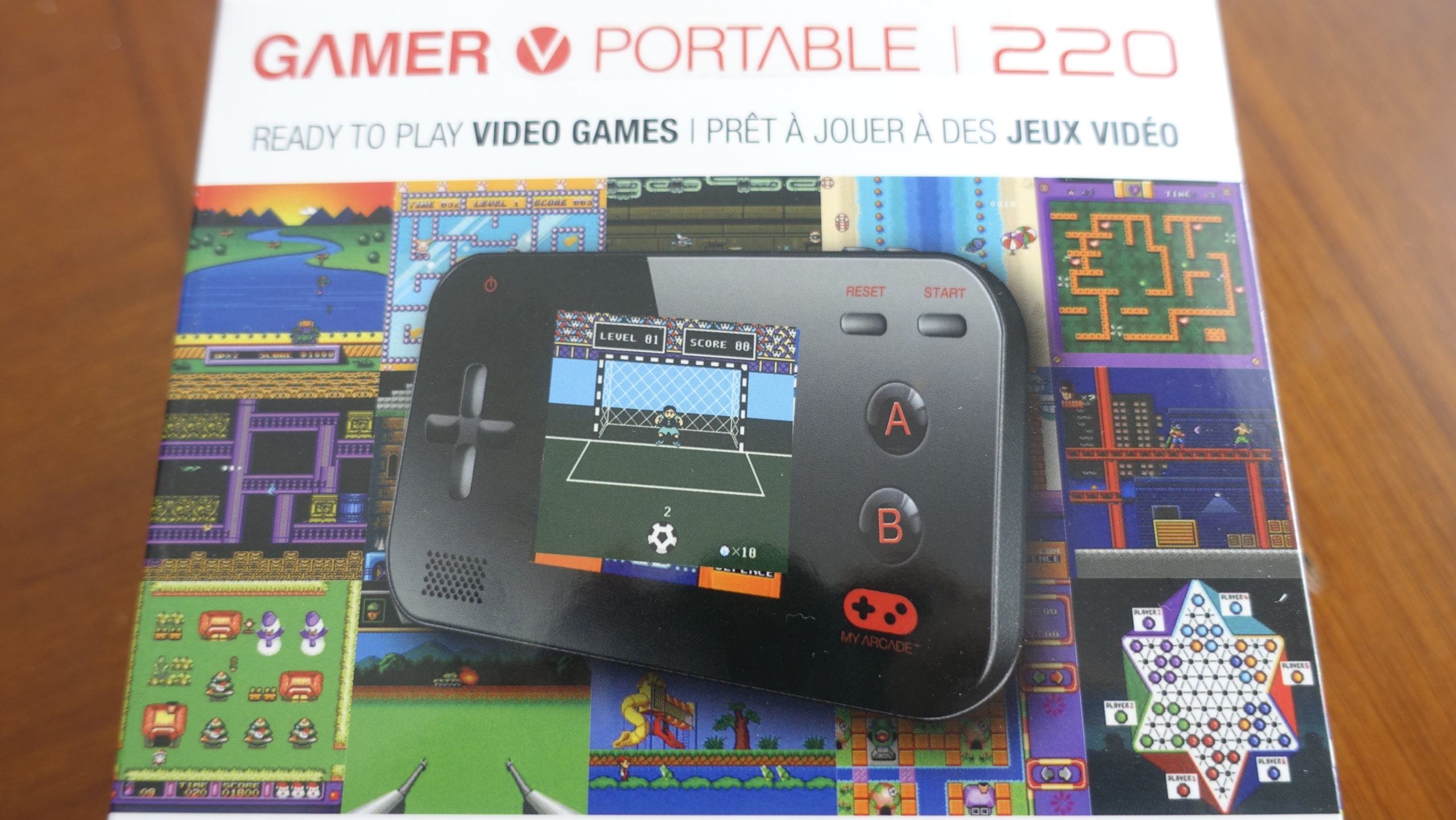 DreamGEAR Gamer V portable / My Arcade 220 Review - Gray Defender